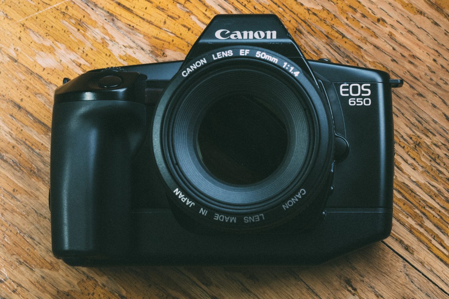 Canon EOS 650 Camera Review • scott locklear