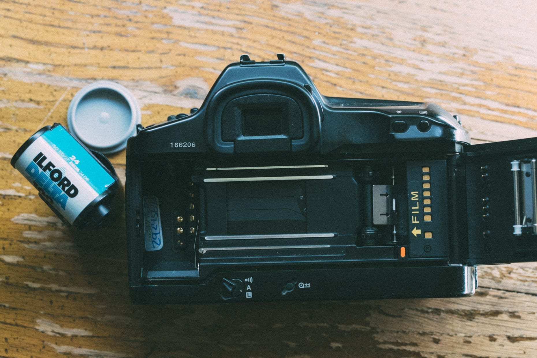 Canon EOS-1N Camera Review • scott locklear